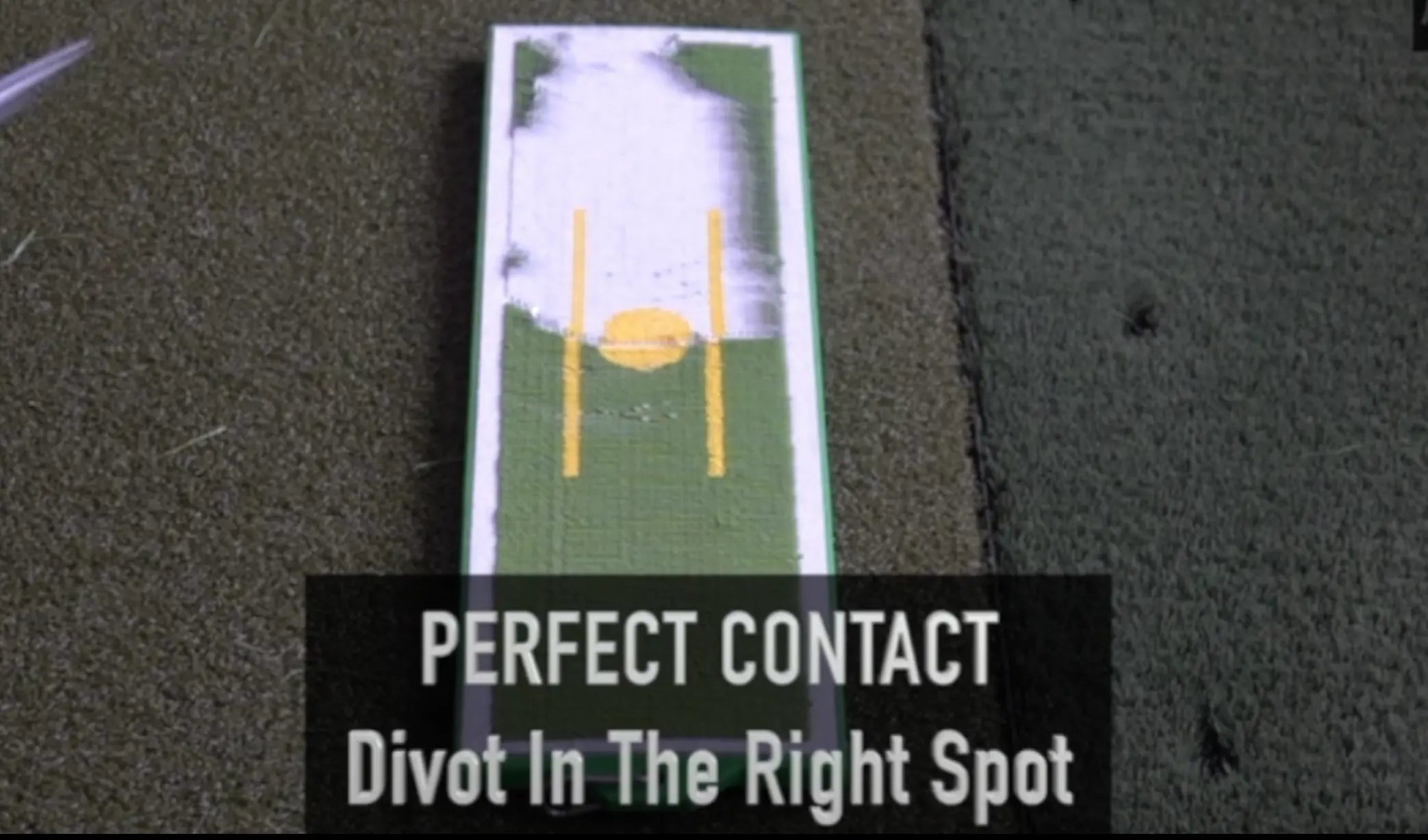 How to Read Your Divots - Golf Swing Guide | Divotboard